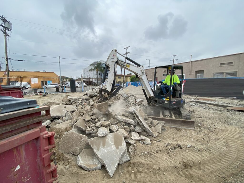 Green Demolition Salvage Materials Reusable - Geo Forward » GEO FORWARD